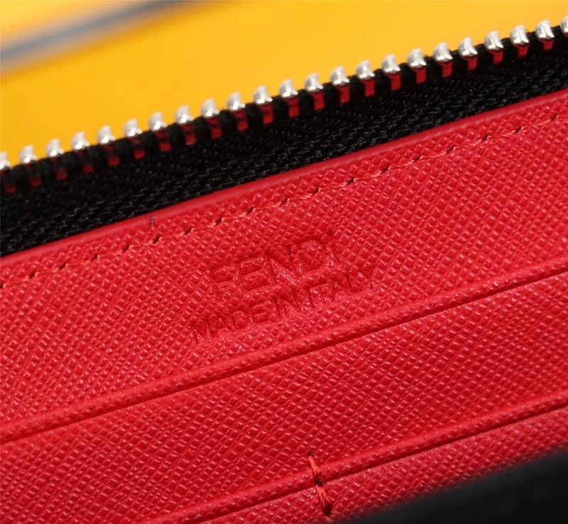 Accurate model Fendi Wallets Purse