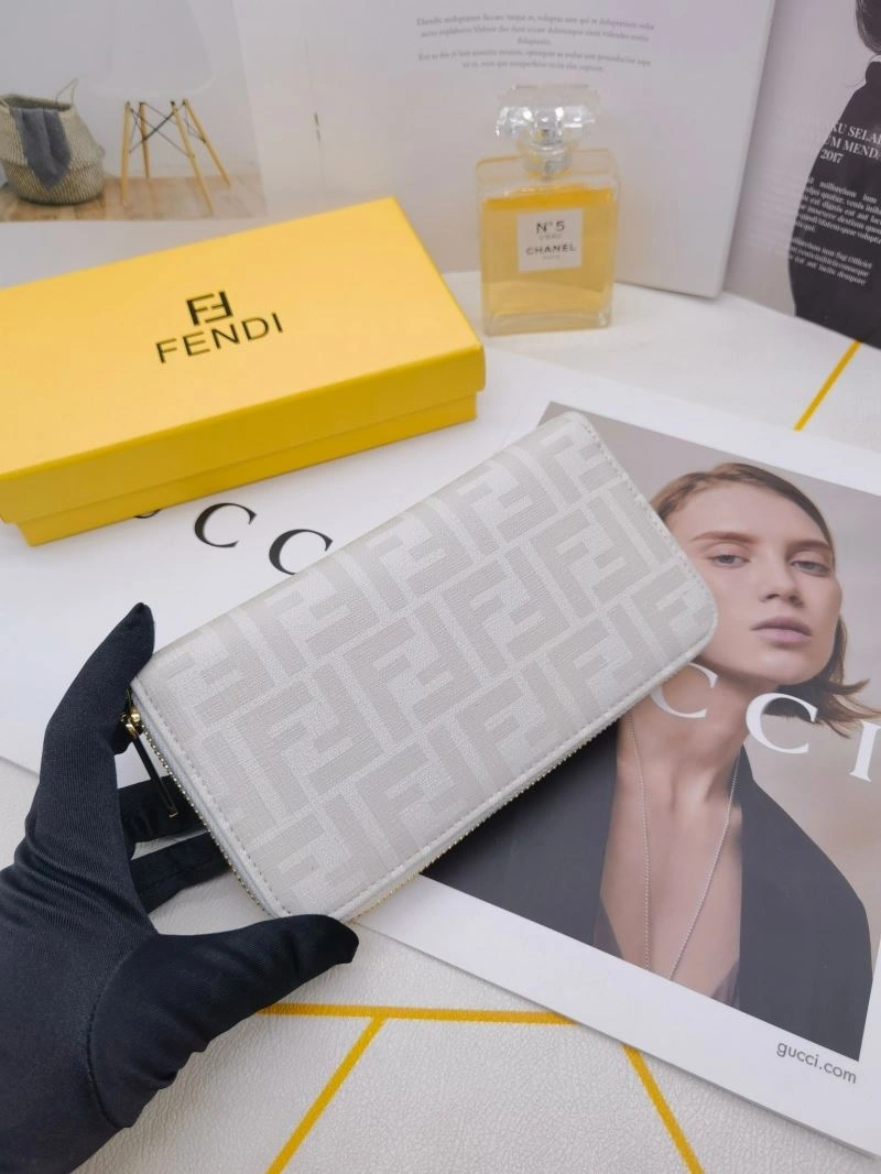 Accurate model Fendi Wallets Purse