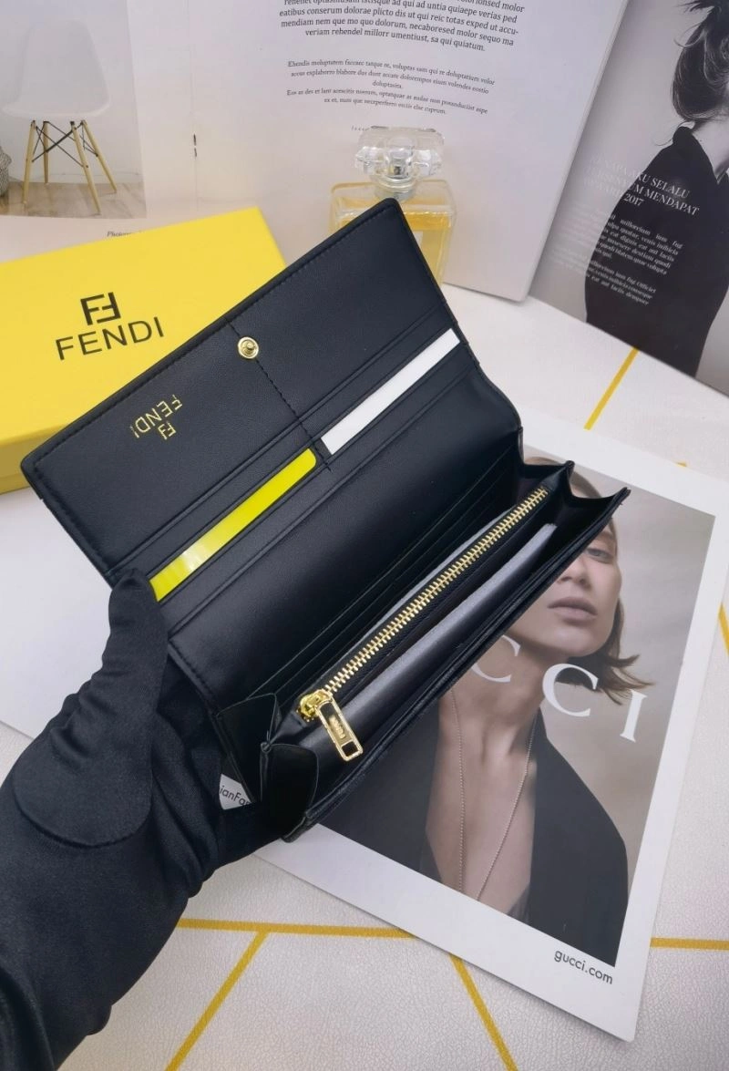 Accurate model Fendi Wallets Purse