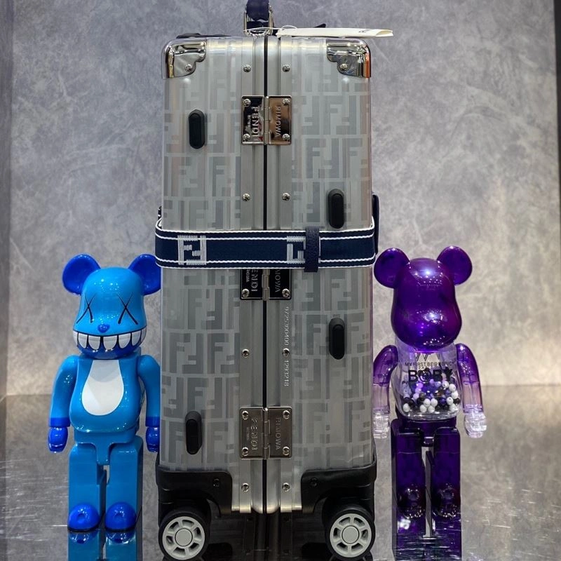 Brand-original Fendi x Rimowa Suitcase