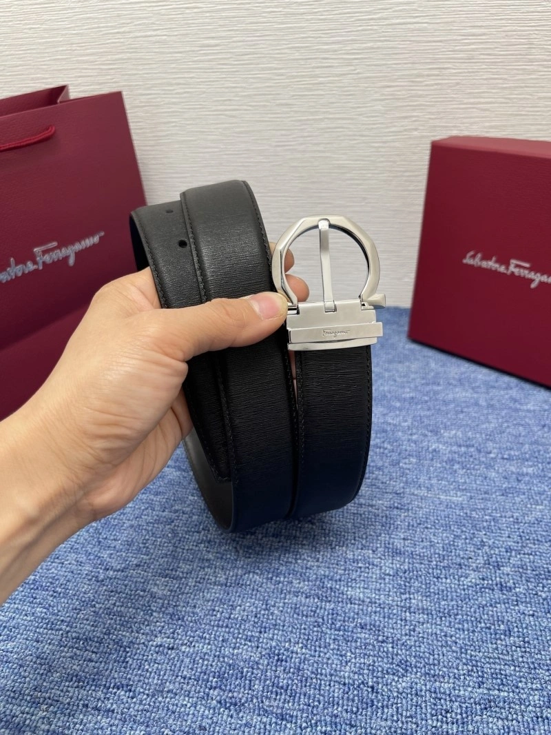 Low-cost Ferragamo Belts