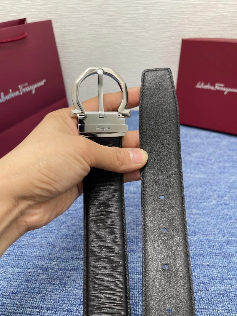 Low-cost Ferragamo Belts