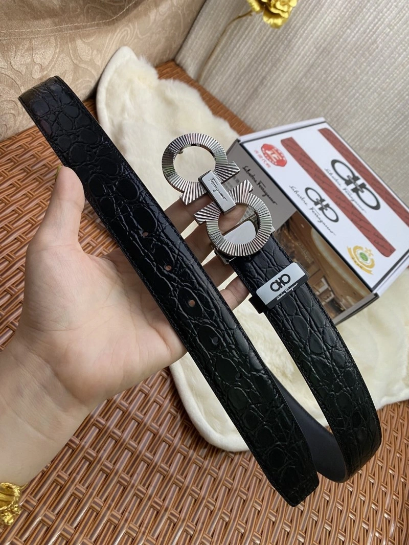 Exact replica Ferragamo Belts