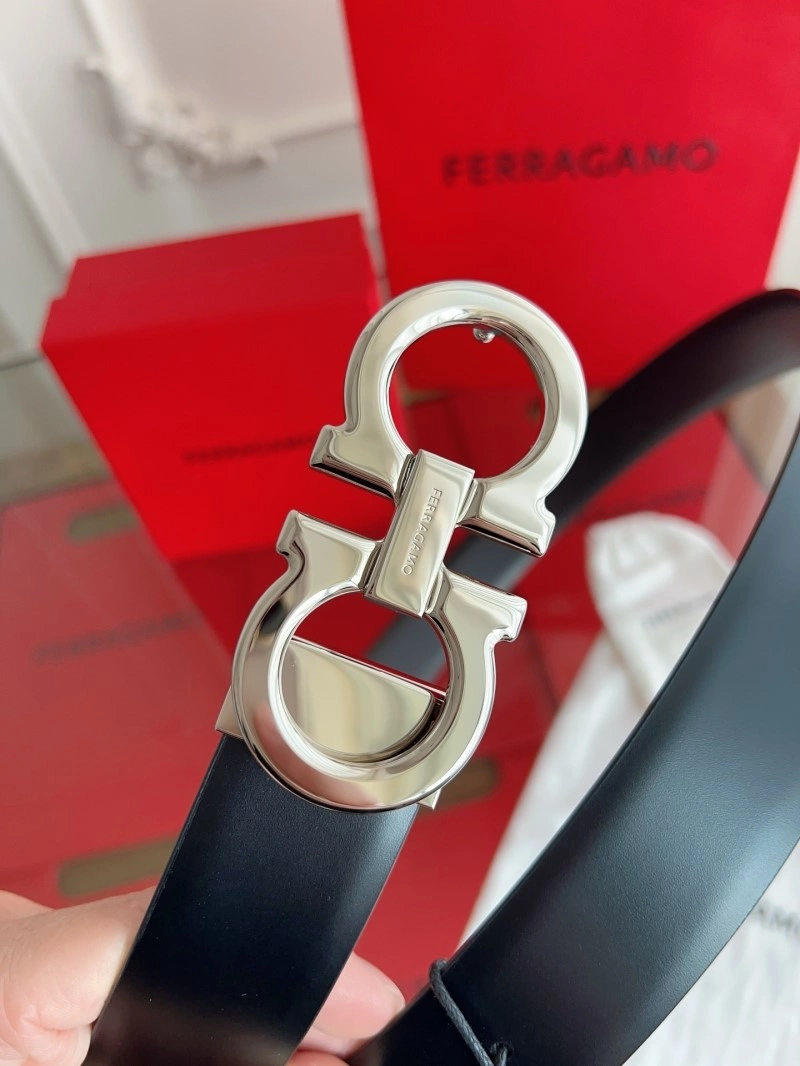 Low-cost Ferragamo Belts