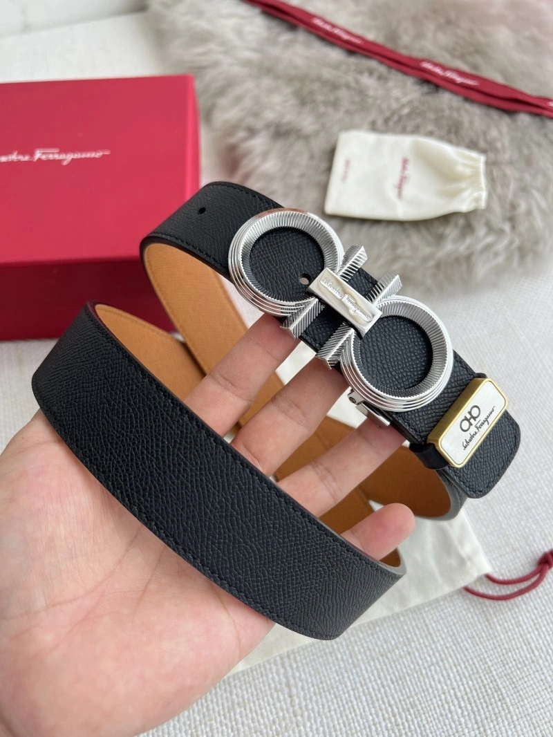 Exact replica Ferragamo Belts