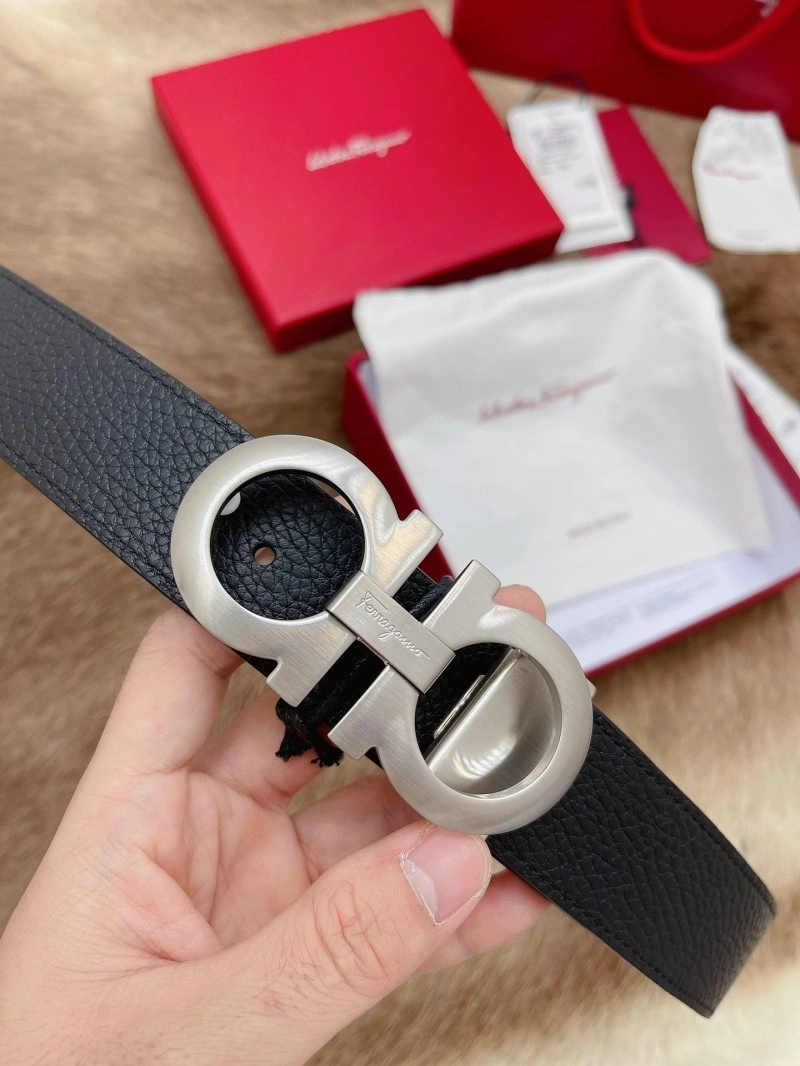 Low-cost Ferragamo Belts