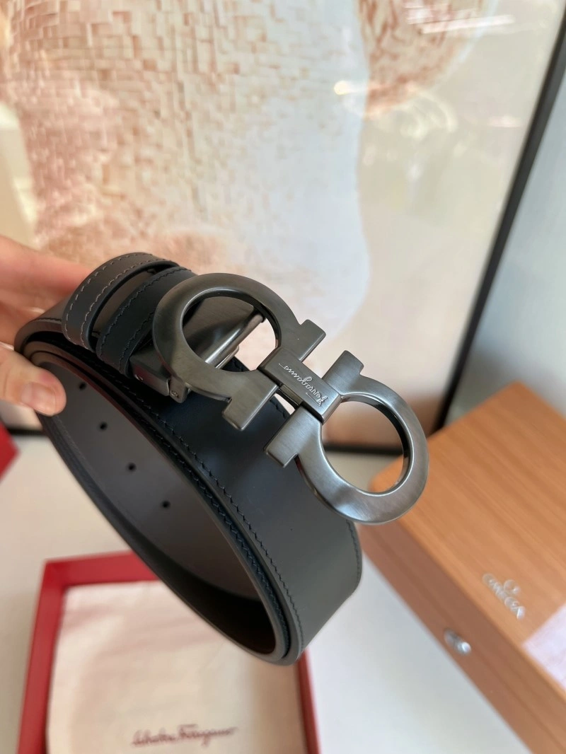 Exact replica Ferragamo Belts