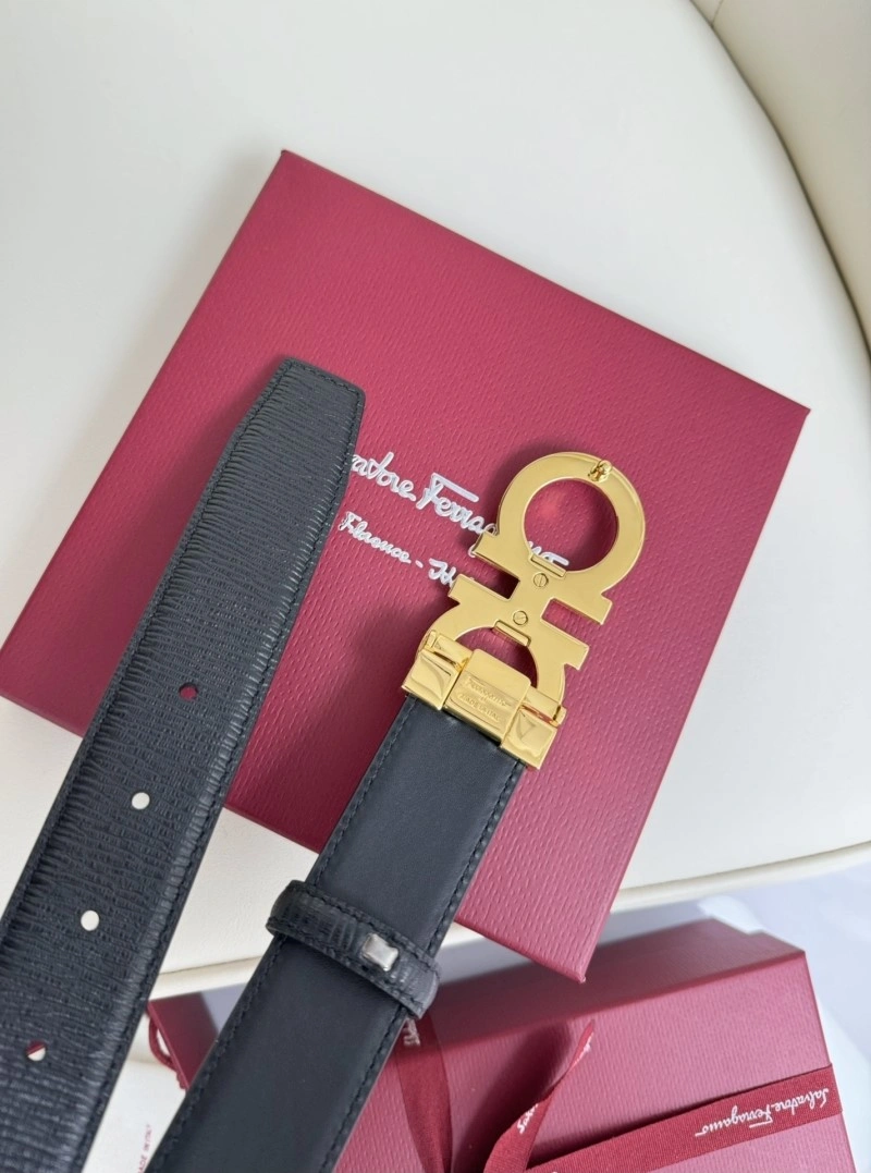 Exact replica Ferragamo Belts