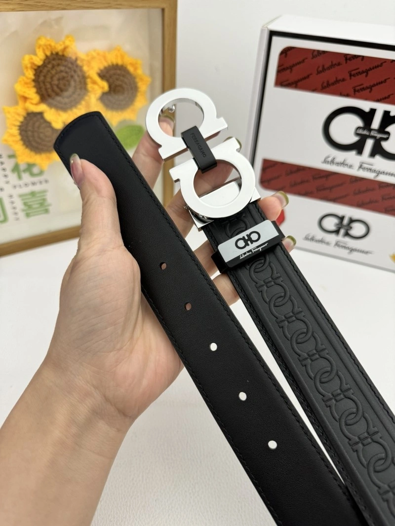 Low-cost Ferragamo Belts