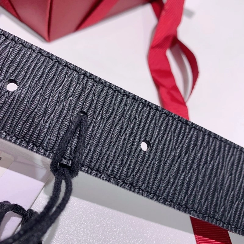 1:1 copy Ferragamo Belts