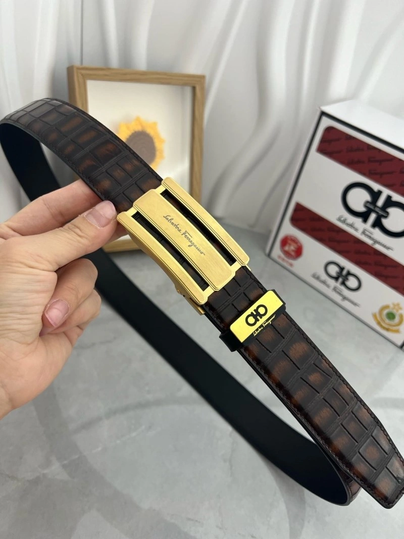 Low-cost Ferragamo Belts