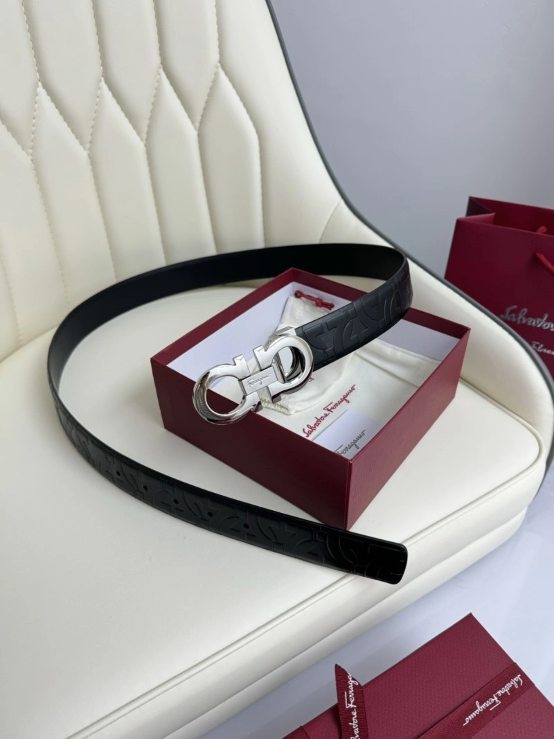 Low-cost Ferragamo Belts