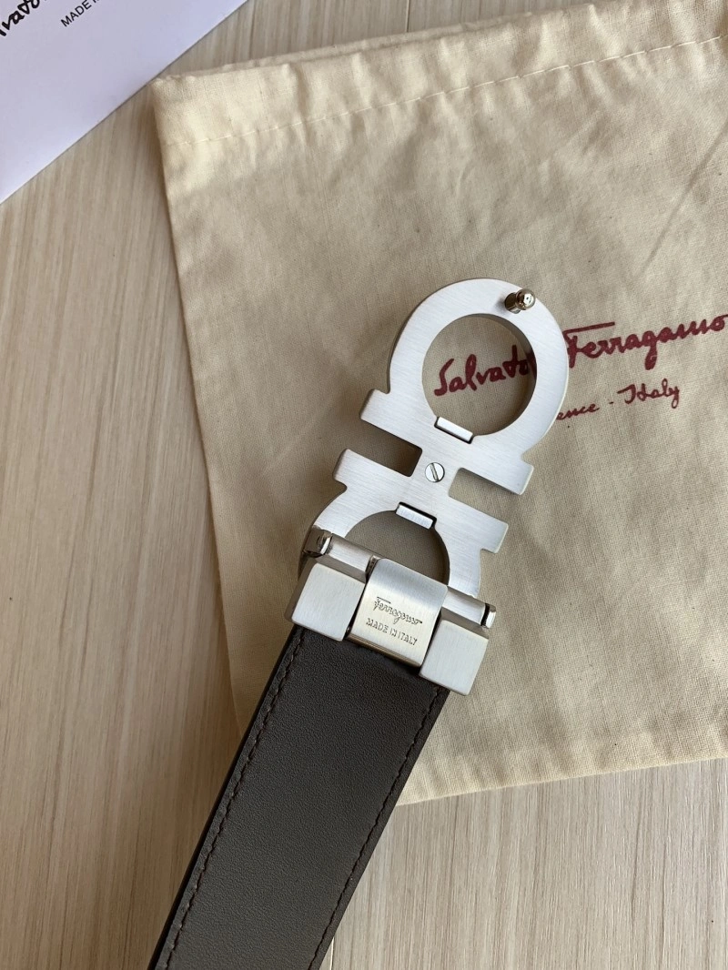 Exact replica Ferragamo Belts