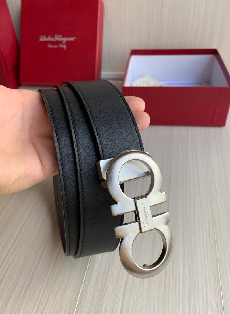 Exact replica Ferragamo Belts