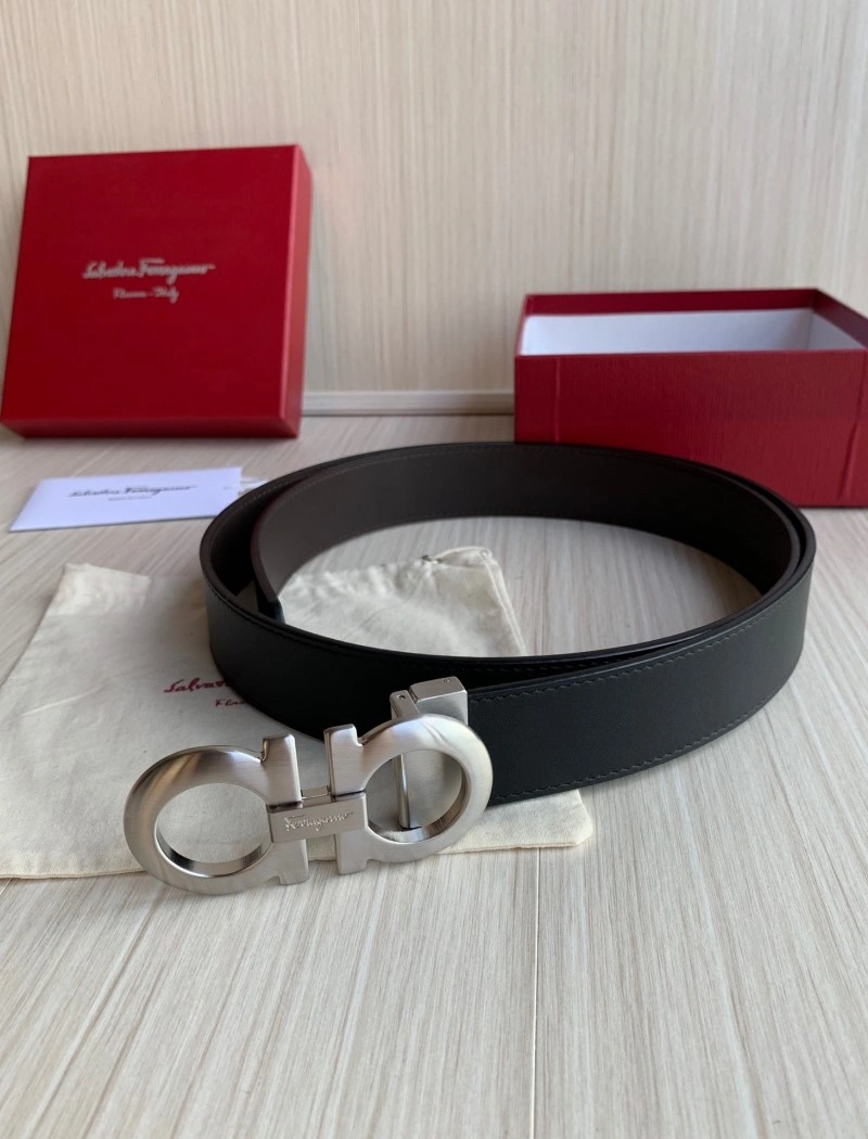 Exact replica Ferragamo Belts