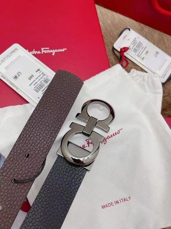 Low-cost Ferragamo Belts