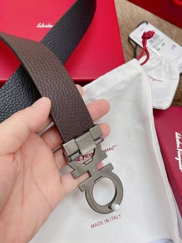 Low-cost Ferragamo Belts
