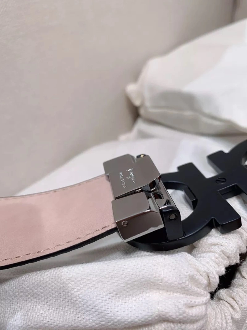 Exact replica Ferragamo Belts