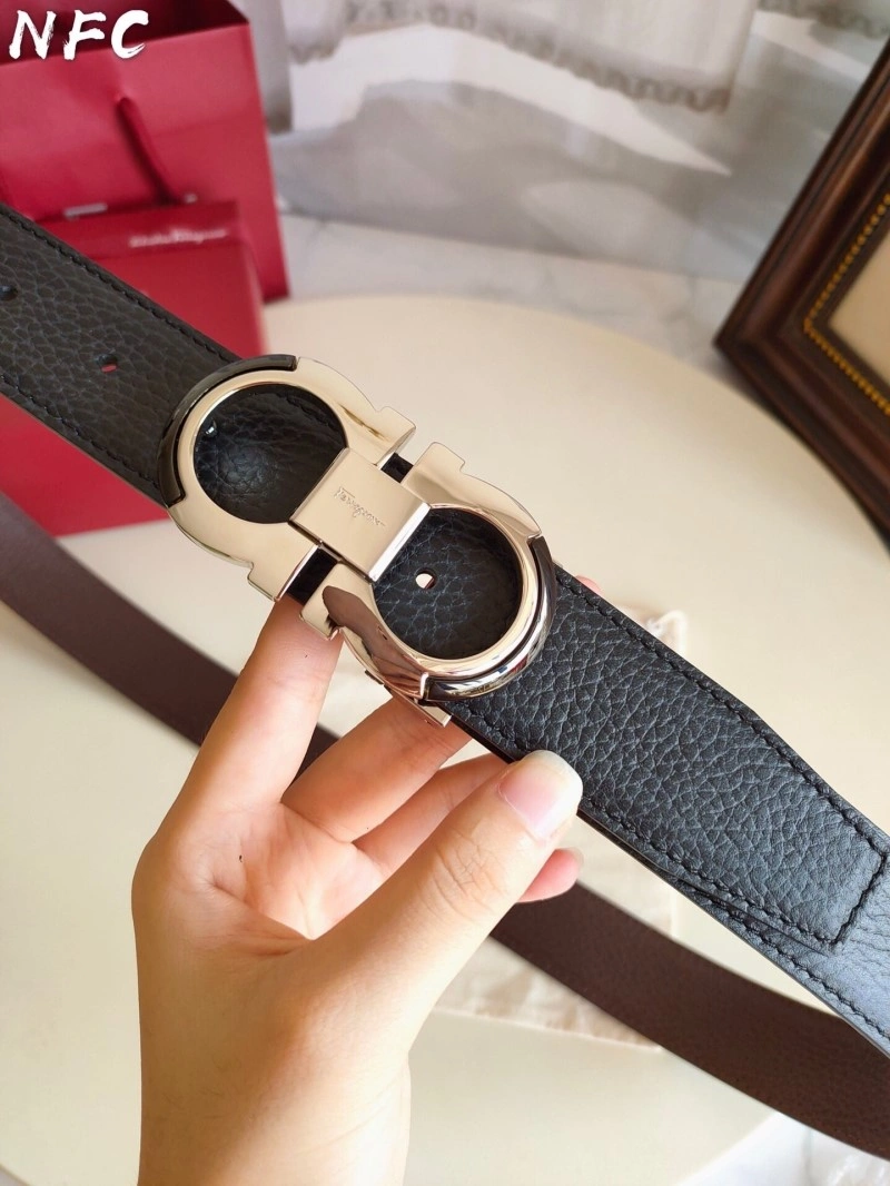 Exact replica Ferragamo Belts