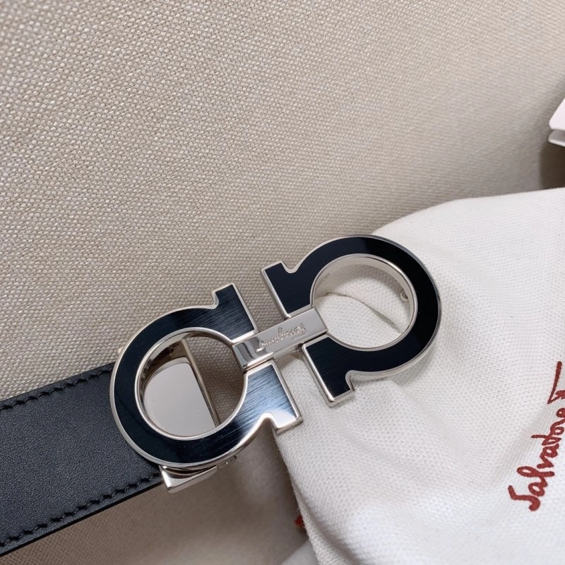 Exact replica Ferragamo Belts