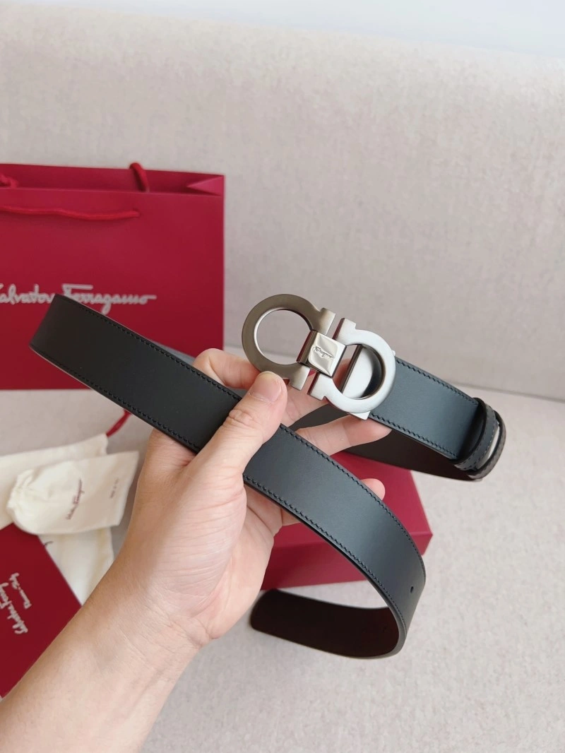 Low-cost Ferragamo Belts