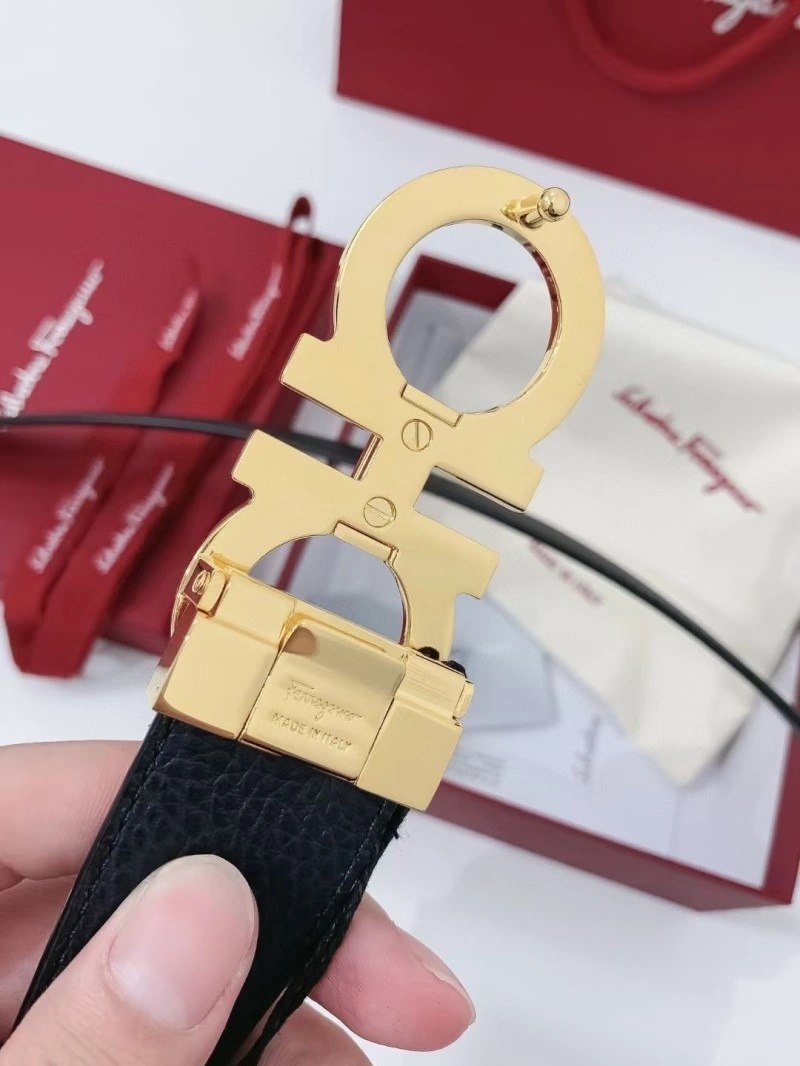 Exact replica Ferragamo Belts
