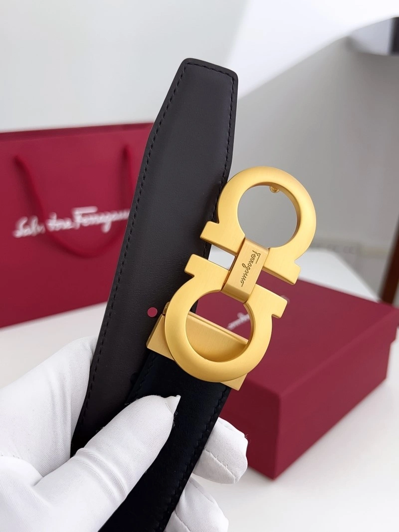 Exact replica Ferragamo Belts