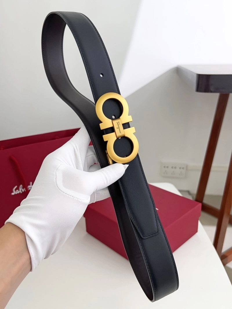 Exact replica Ferragamo Belts