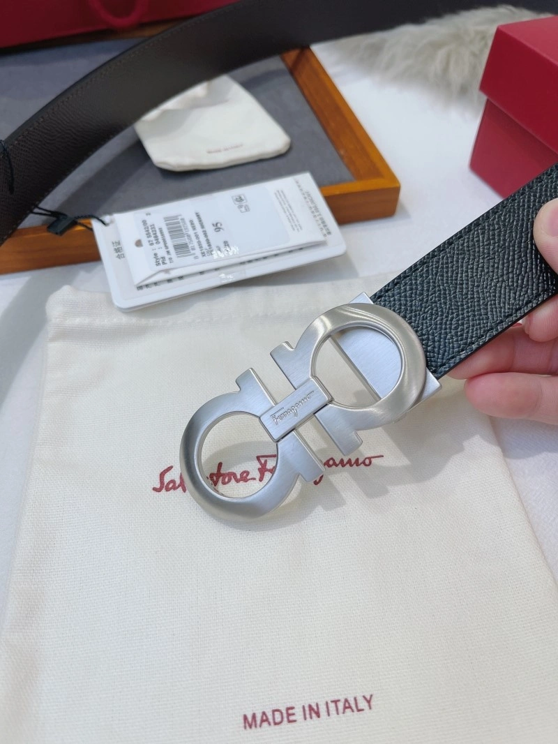 Exact replica Ferragamo Belts
