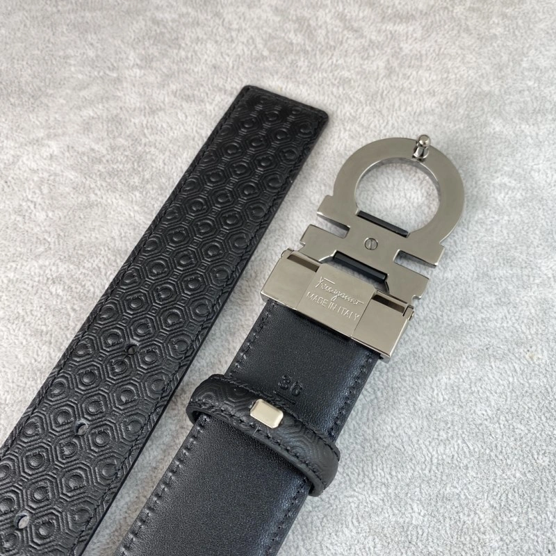 Exact replica Ferragamo Belts