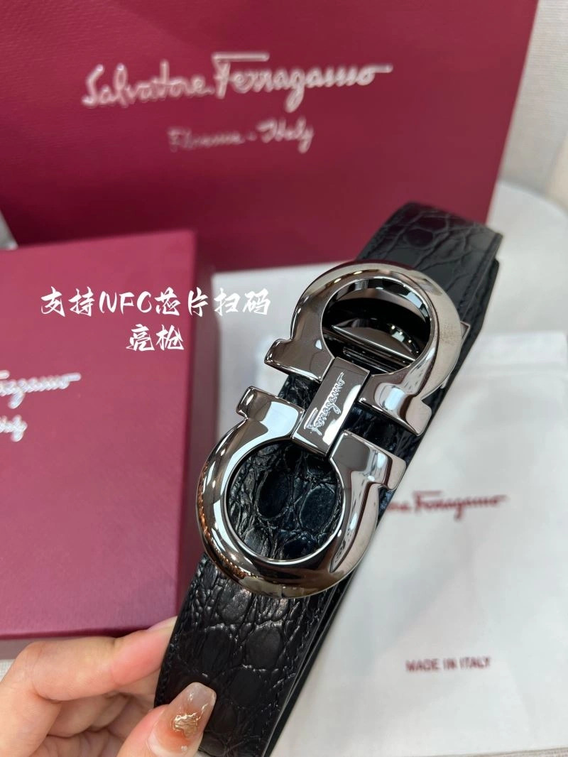 Exact replica Ferragamo Belts