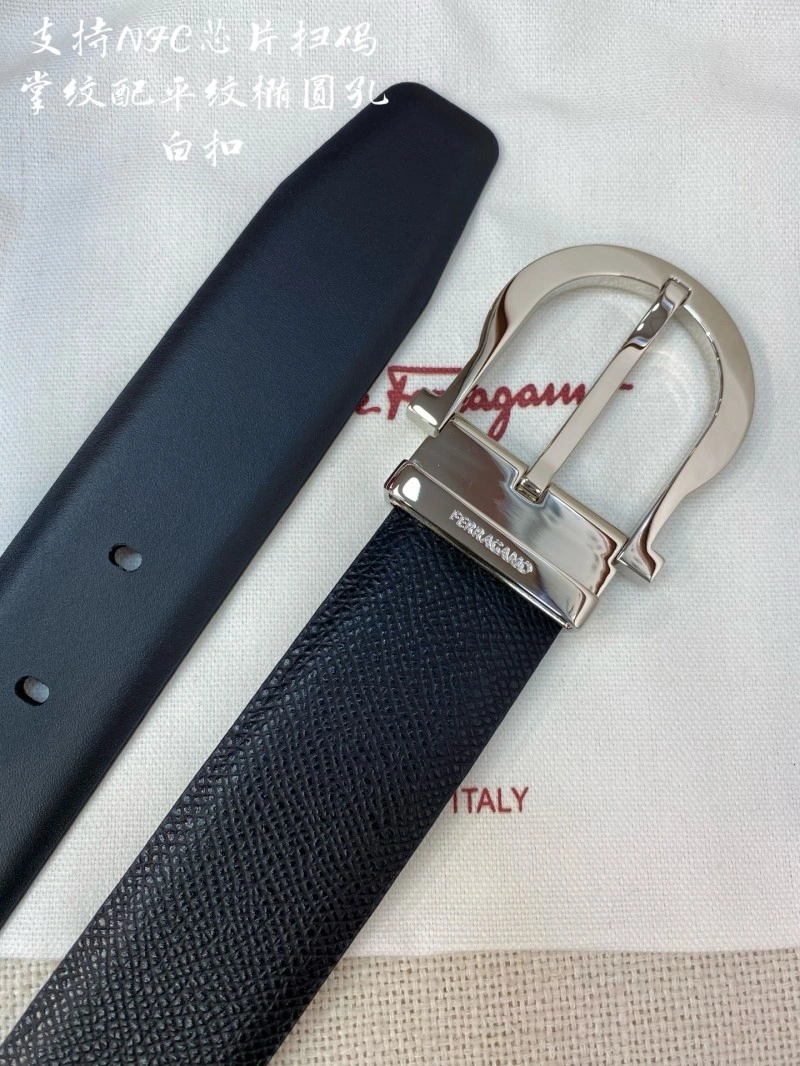 Exact replica Ferragamo Belts