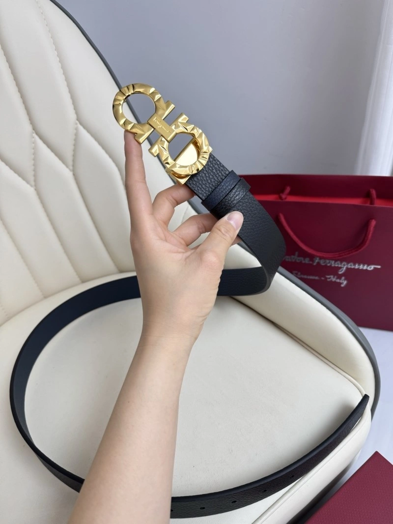 Exact replica Ferragamo Belts
