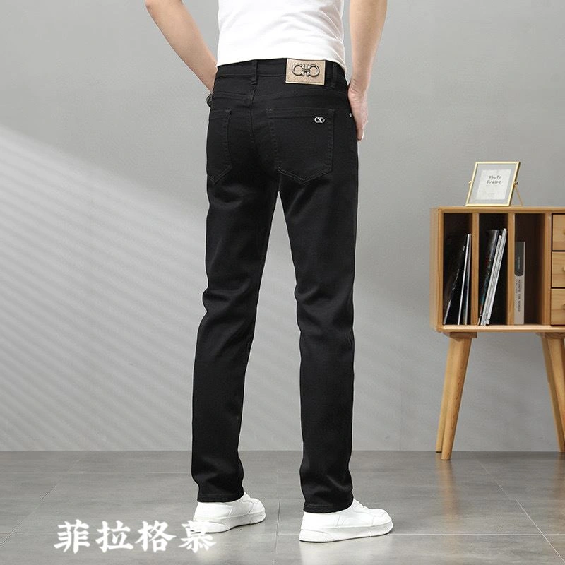 Top match Ferragamo Jeans