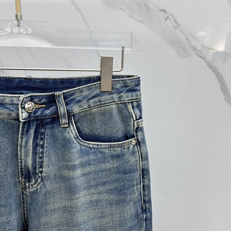 Discounted Ferragamo Jeans