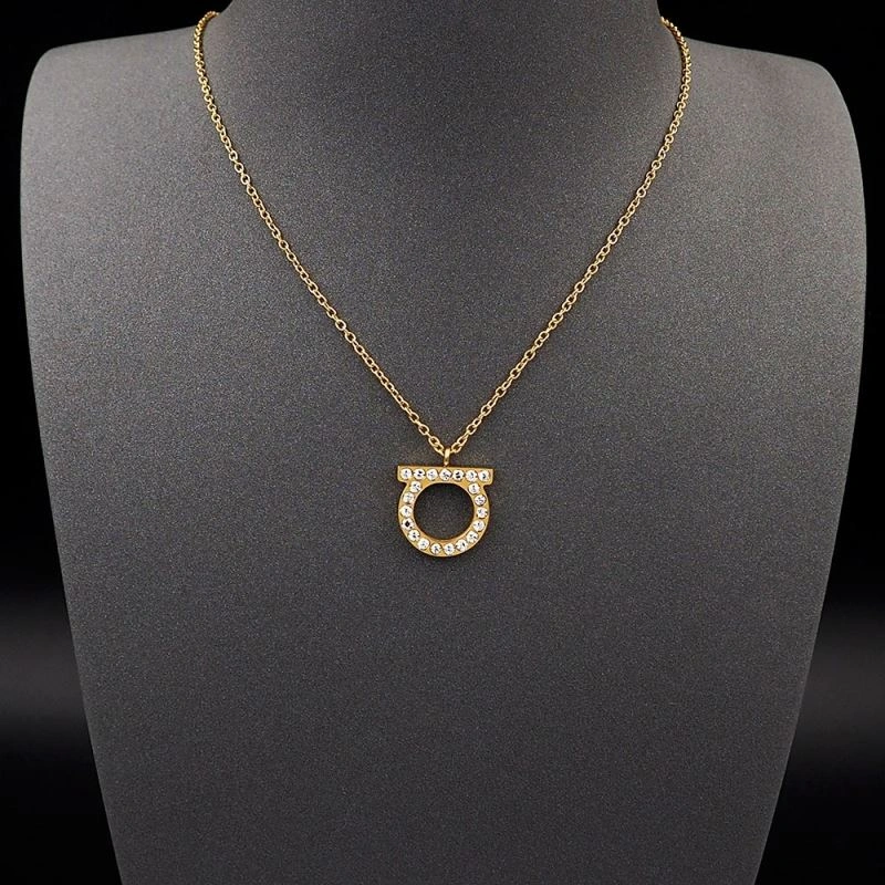 1:1 copy Ferragamo Necklaces