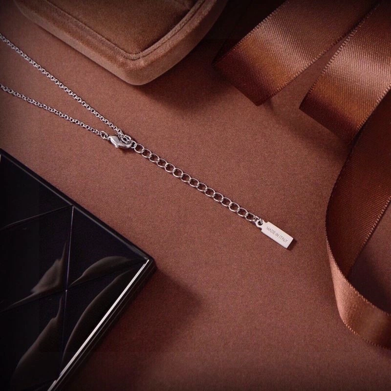 Top match Ferragamo Necklaces