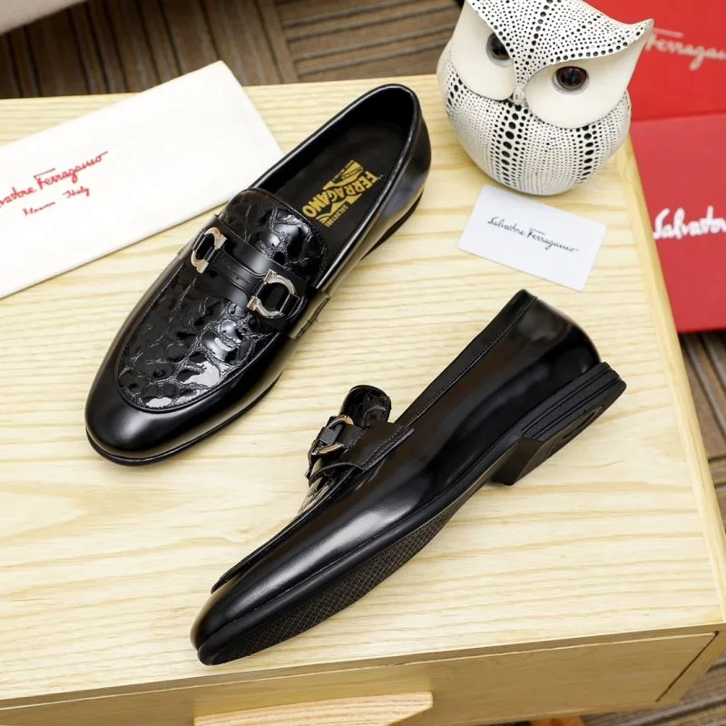 Top match Ferragamo Shoes