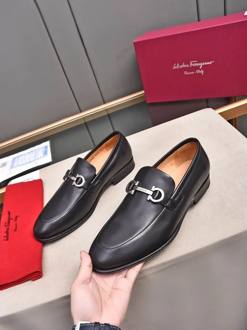 Exact replica Ferragamo Shoes