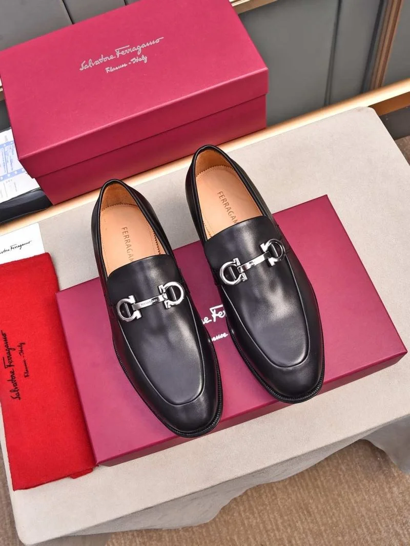Exact replica Ferragamo Shoes