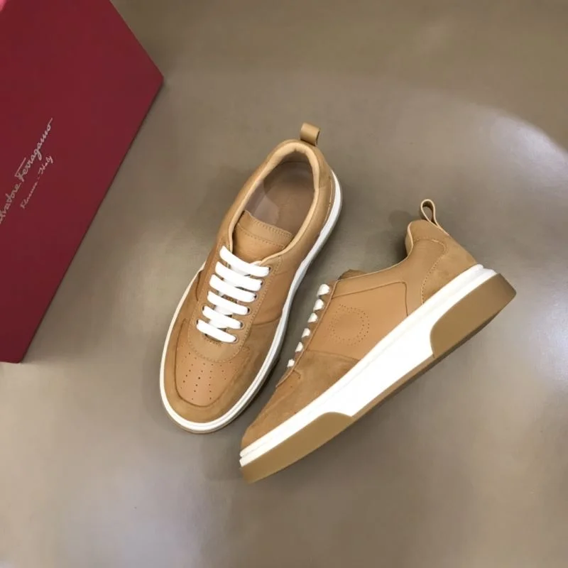 Accurate model Ferragamo Shoes