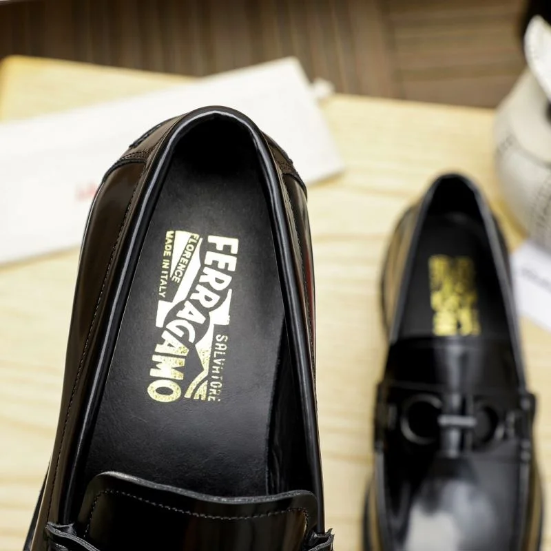 Exact replica Ferragamo Shoes