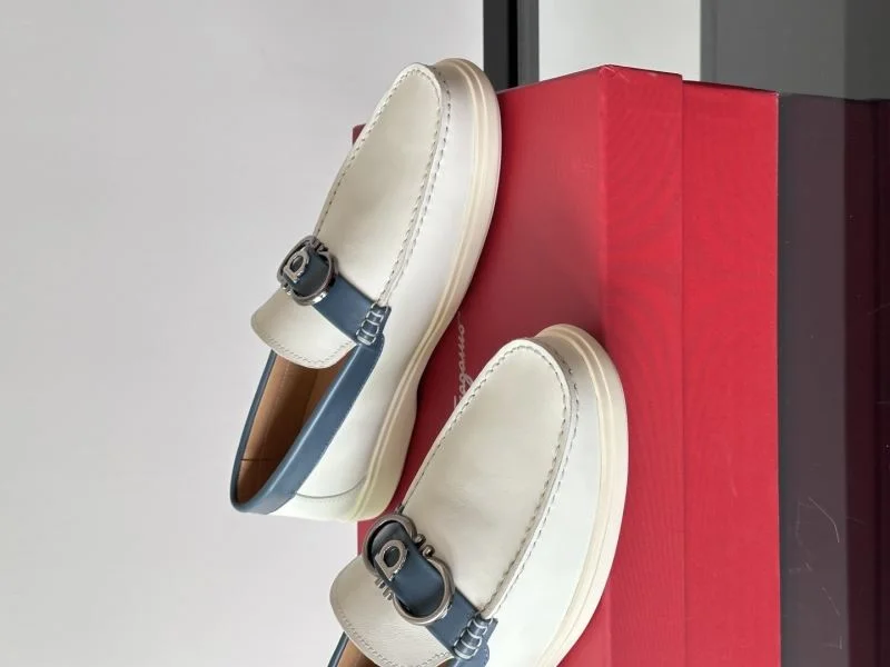 Top mirror Ferragamo Shoes