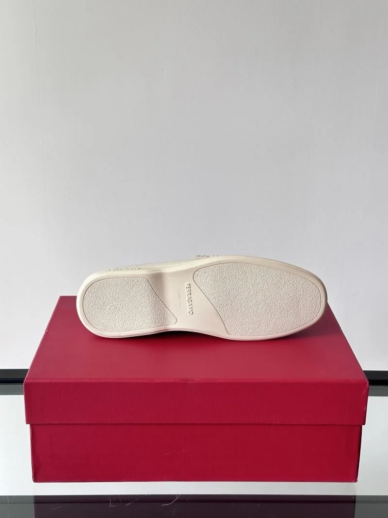 High fidelity Ferragamo Shoes