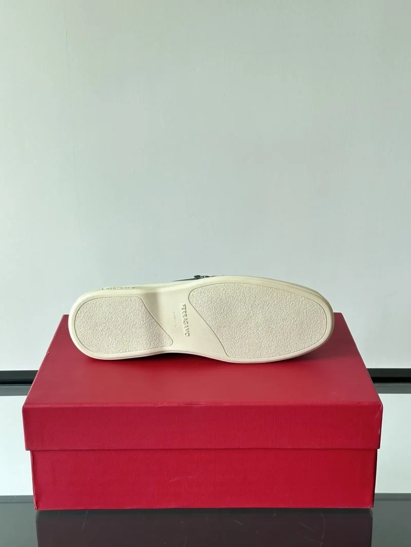 Official Ferragamo Shoes