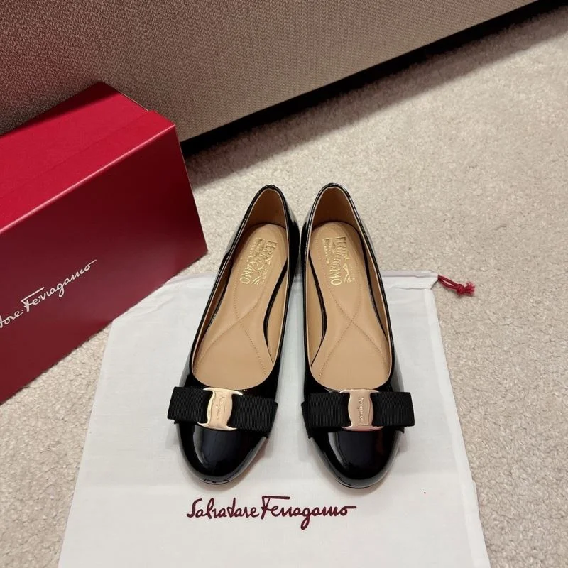 Perfect replica Ferragamo Shoes