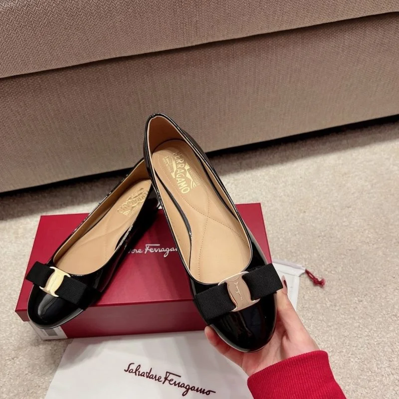 Perfect replica Ferragamo Shoes