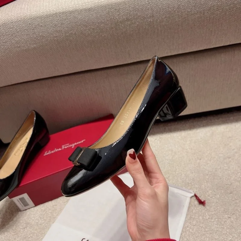 Perfect replica Ferragamo Shoes