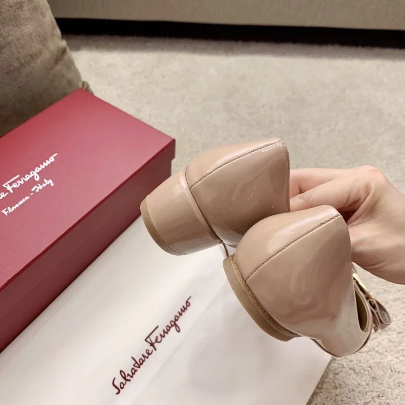 Mirror quality Ferragamo Shoes