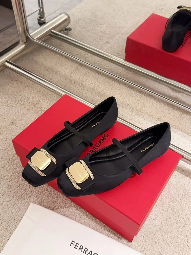 Low-cost Ferragamo Shoes
